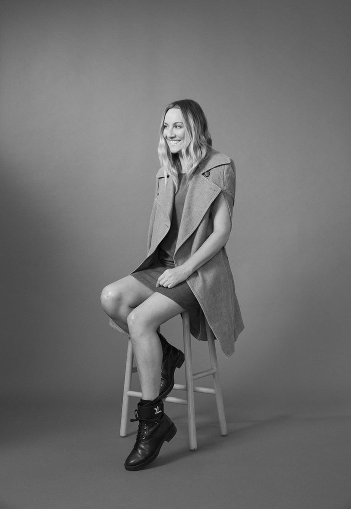 About Sara Chamberlain | Australian Artist | Custom Art Commissions